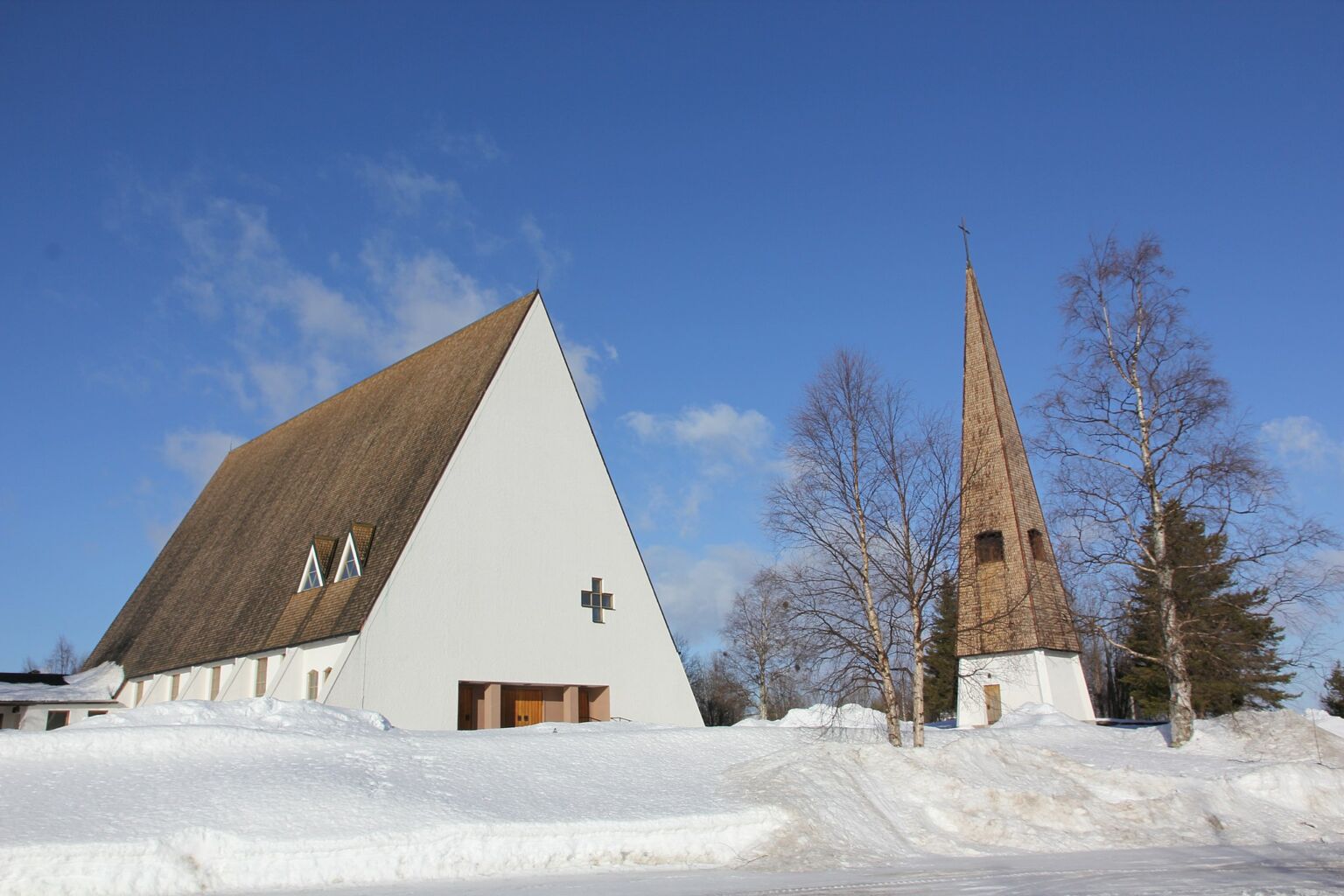 Piispa Jukka Keskitalo asettaa Kimmo Kieksin Sallan kirkkoherraksi